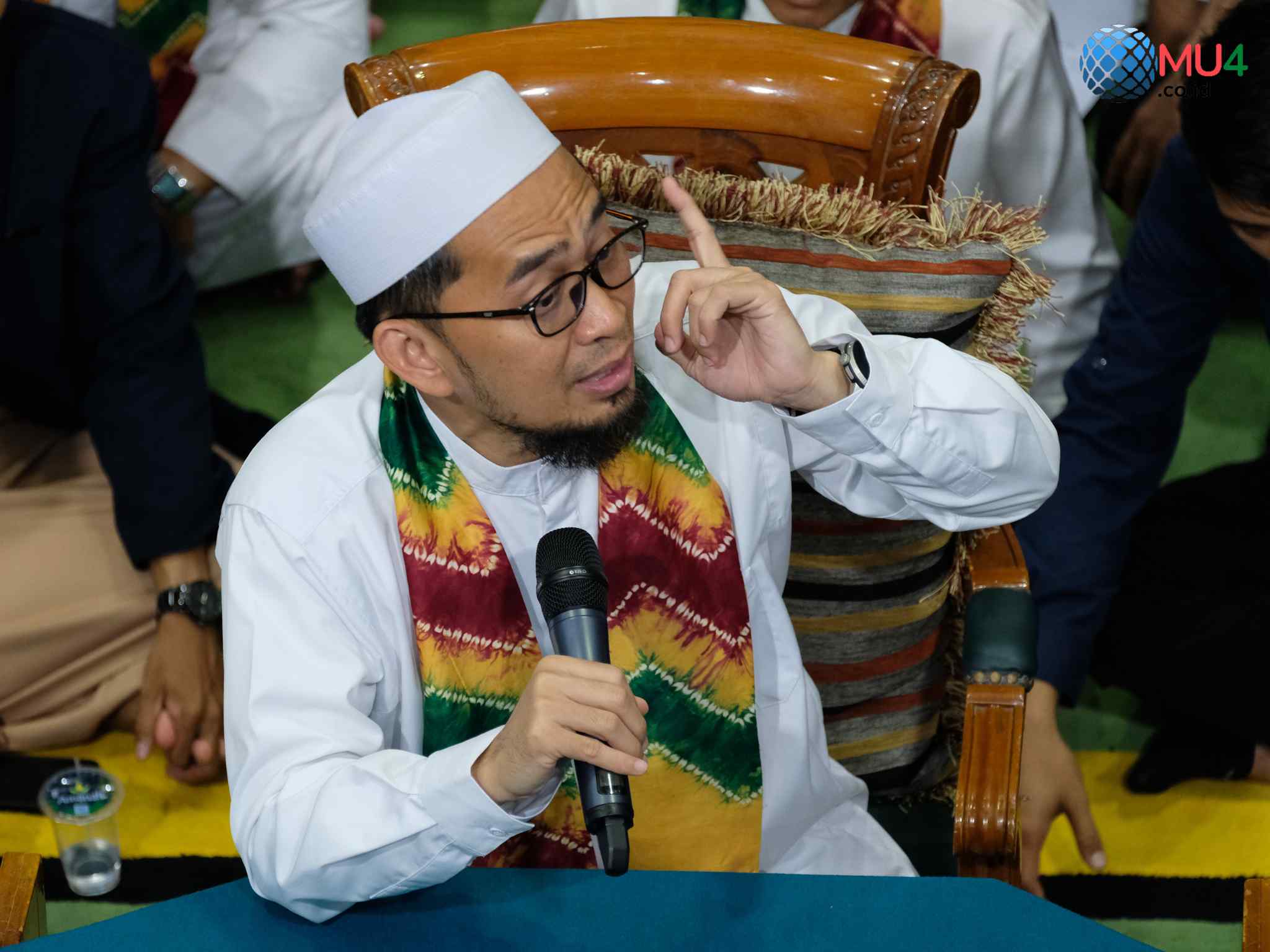 Serba-serbi Lensa Kamera Tausiyah Akbar Ustaz Adi Hidayat di Masjid Al ...